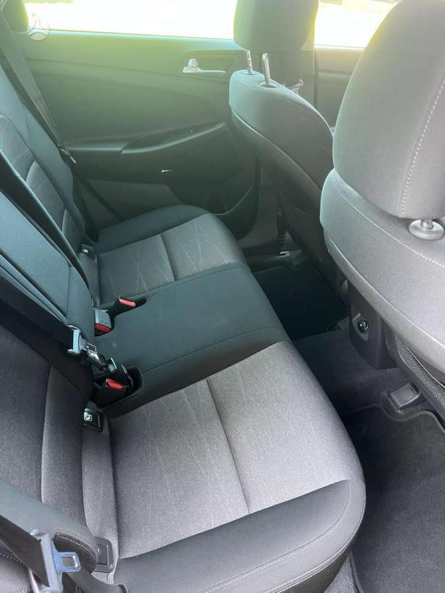 Sarkans Hyundai Tucson 2020 Telšiai, ar dzinēja tilpumu 1.60 L un nobraukumu 160 tūkst. km par 12499 €, foto 17 vietnē AUTOMOTO.COM.LV
