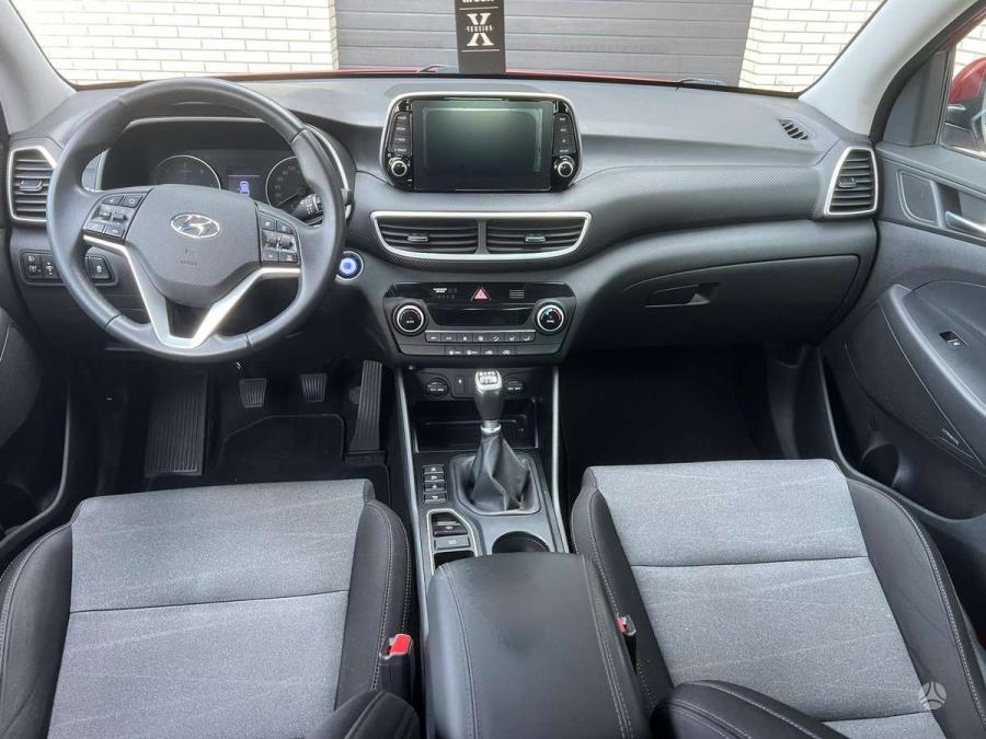 Sarkans Hyundai Tucson 2020 Telšiai, ar dzinēja tilpumu 1.60 L un nobraukumu 160 tūkst. km par 12499 €, foto 21 vietnē AUTOMOTO.COM.LV
