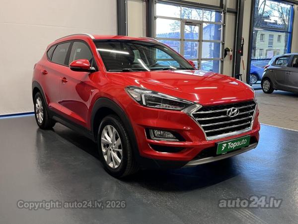Red Hyundai Tucson 2021 in Tallinn, with an engine capacity of 1.60 L and mileage of 165 thousand km for 17900 €, photo 2 on AUTOMOTO.COM.LV