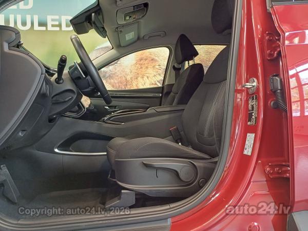 Sarkans Hyundai Tucson 2022 Tallina, ar dzinēja tilpumu 1.60 L un nobraukumu 106 tūkst. km par 23300 €, foto 9 vietnē AUTOMOTO.COM.LV