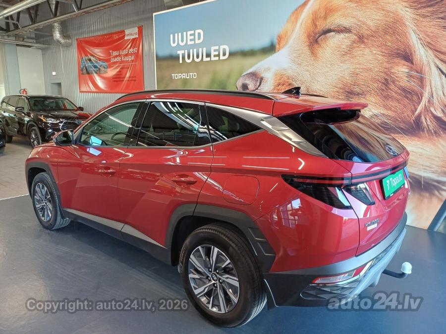 Красный Хендай Туксон 2023 в Таллин, объемом двигателя 1.60 л и пробегом 58 тыс. км за 25900 €, фото 4 на AUTOMOTO.COM.LV