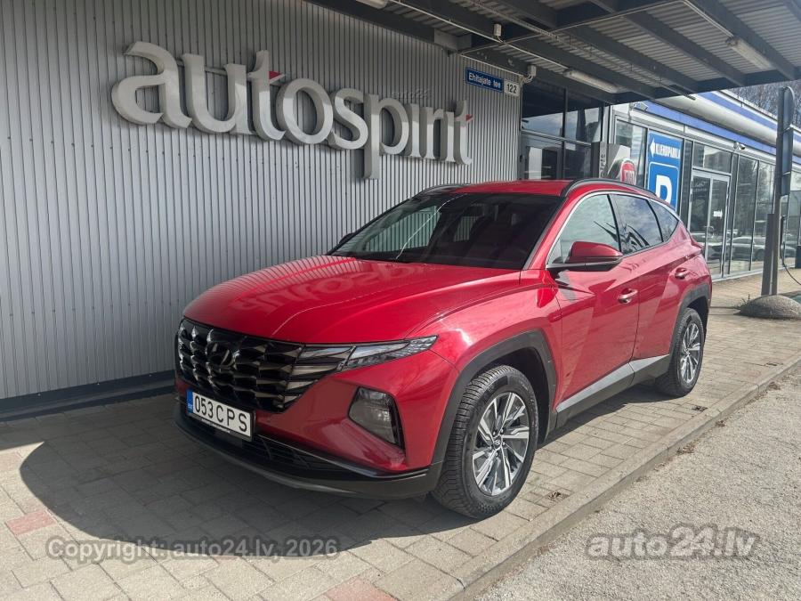 Red Hyundai Tucson 2022 in Tallinn, with an engine capacity of 1.60 L and mileage of 63 thousand km for 23990 €, photo 1 on AUTOMOTO.COM.LV