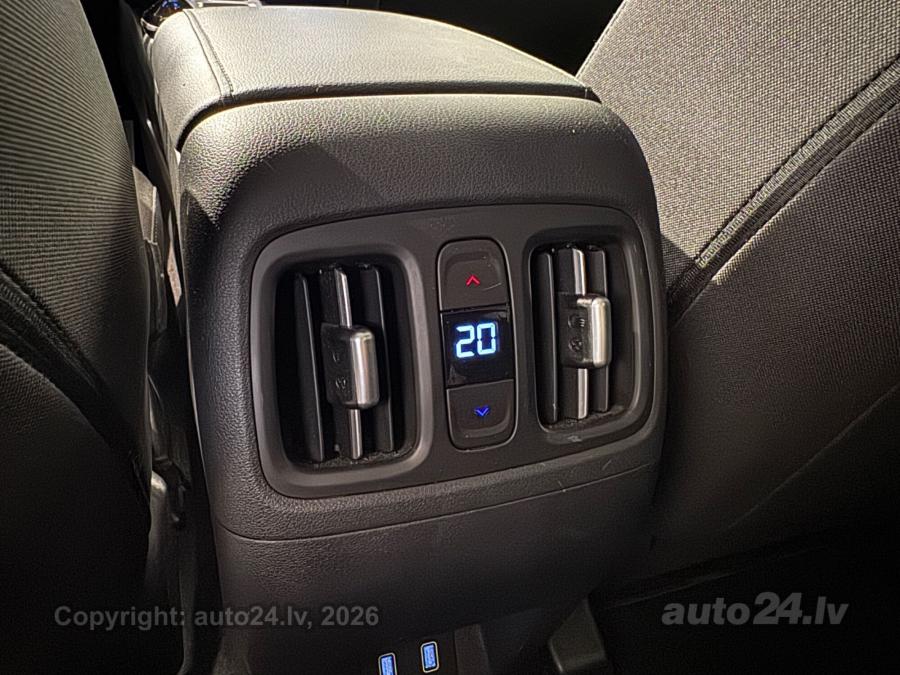 Sarkans Hyundai Tucson 2023 Tallina, ar dzinēja tilpumu 1.60 L un nobraukumu 60 tūkst. km par 28900 €, foto 30 vietnē AUTOMOTO.COM.LV