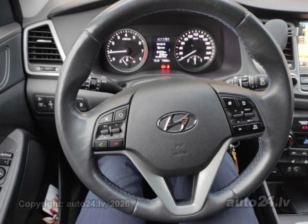 Hyundai Tucson 2017 in Tallinn, with an engine capacity of 1.60 L and mileage of 156 thousand km for 11500 €, photo 8 on AUTOMOTO.COM.LV
