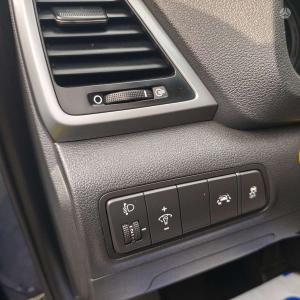 Violet Hyundai Tucson 2018 in Utena, with an engine capacity of 2.00 L and mileage of 191 thousand km for 12200 €, photo 13 on AUTOMOTO.COM.LV