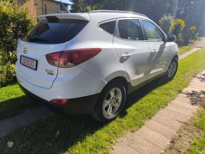 Balts Hyundai Tucson 2011 Kauņa, ar dzinēja tilpumu 1.69 L un nobraukumu 298 tūkst. km par 4600 €, foto 3 vietnē AUTOMOTO.COM.LV