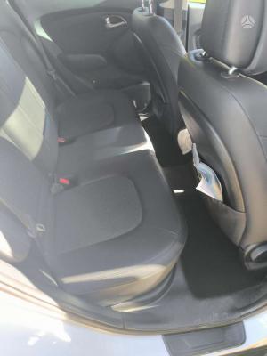 Balts Hyundai Tucson 2011 Kauņa, ar dzinēja tilpumu 1.69 L un nobraukumu 298 tūkst. km par 4600 €, foto 8 vietnē AUTOMOTO.COM.LV
