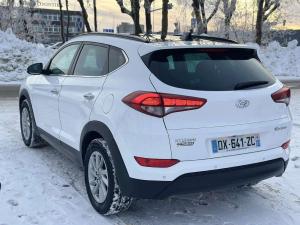 White Hyundai Tucson 2015 in Klaipeda, with an engine capacity of 1.69 L and mileage of 126 thousand km for 12999 €, photo 6 on AUTOMOTO.COM.LV