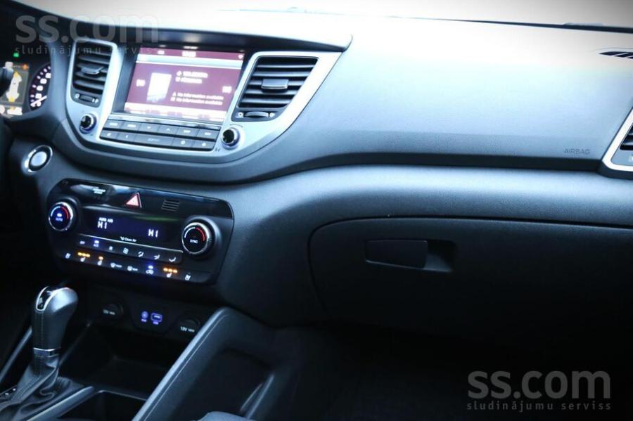 Balts Hyundai Tucson 2015 Rīga, ar dzinēja tilpumu 1.60 L un nobraukumu 167 tūkst. km par 12995 €, foto 14 vietnē AUTOMOTO.COM.LV