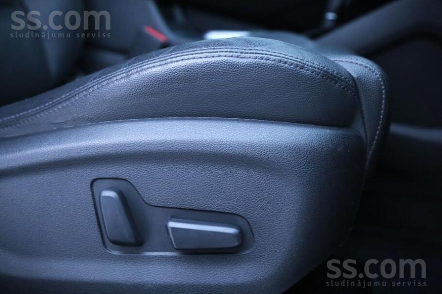 Balts Hyundai Tucson 2015 Rīga, ar dzinēja tilpumu 1.60 L un nobraukumu 167 tūkst. km par 12995 €, foto 16 vietnē AUTOMOTO.COM.LV