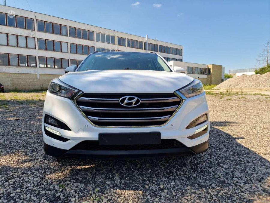 Balts Hyundai Tucson 2015 Panevēža, ar dzinēja tilpumu 1.70 L un nobraukumu 238 tūkst. km par 7999 €, foto 11 vietnē AUTOMOTO.COM.LV