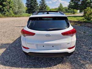 Balts Hyundai Tucson 2015 Panevēža, ar dzinēja tilpumu 1.70 L un nobraukumu 238 tūkst. km par 7999 €, foto 12 vietnē AUTOMOTO.COM.LV