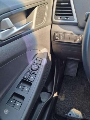 Balts Hyundai Tucson 2015 Panevēža, ar dzinēja tilpumu 1.70 L un nobraukumu 238 tūkst. km par 7999 €, foto 31 vietnē AUTOMOTO.COM.LV