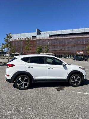 White Hyundai Tucson 2016 in Klaipeda, with an engine capacity of 1.60 L and mileage of 234 thousand km for 9400 €, photo 2 on AUTOMOTO.COM.LV