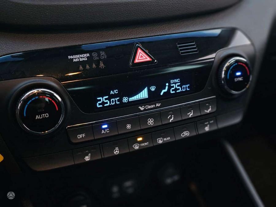 Белый Хендай Туксон 2016 в Рокишкис, объемом двигателя 1.59 л и пробегом 110 тыс. км за 7950 €, фото 27 на AUTOMOTO.COM.LV