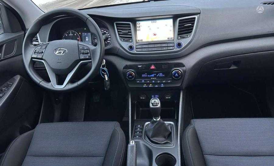 Balts Hyundai Tucson 2016 Tauragė, ar dzinēja tilpumu 1.69 L un nobraukumu 210 tūkst. km par 9400 €, foto 9 vietnē AUTOMOTO.COM.LV