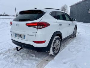 Balts Hyundai Tucson 2016 Tauragė, ar dzinēja tilpumu 1.69 L un nobraukumu 250 tūkst. km par 9600 €, foto 6 vietnē AUTOMOTO.COM.LV