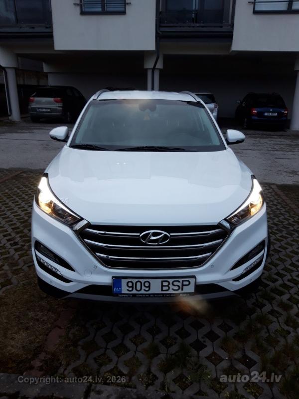 Balts Hyundai Tucson 2016 Tallina, ar dzinēja tilpumu 1.60 L un nobraukumu 141 tūkst. km par 11900 €, foto 6 vietnē AUTOMOTO.COM.LV