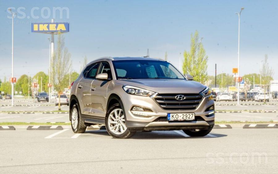 Balts Hyundai Tucson 2016 Rīga, ar dzinēja tilpumu 1.60 L un nobraukumu 138 tūkst. km par 11990 €, foto 3 vietnē AUTOMOTO.COM.LV