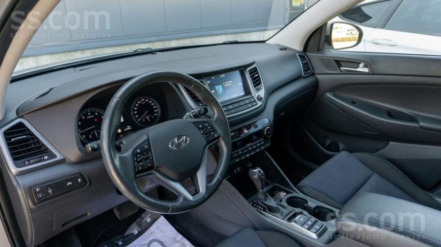 Balts Hyundai Tucson 2016 Rīga, ar dzinēja tilpumu 1.60 L un nobraukumu 138 tūkst. km par 11990 €, foto 11 vietnē AUTOMOTO.COM.LV