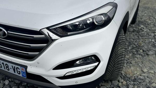 Balts Hyundai Tucson 2016 Tauragė, ar dzinēja tilpumu 1.69 L un nobraukumu 241 tūkst. km par 8600 €, foto 8 vietnē AUTOMOTO.COM.LV
