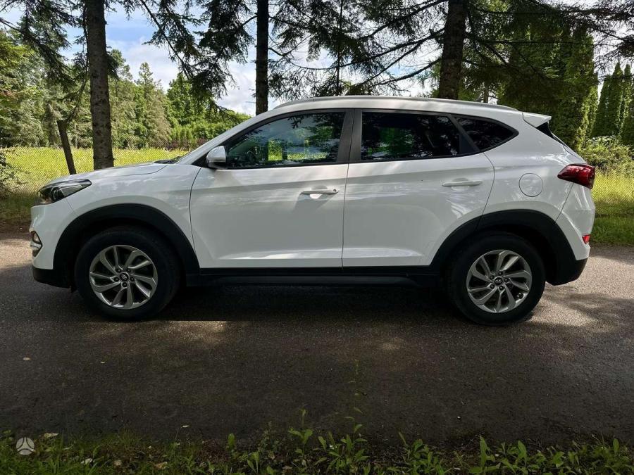 Balts Hyundai Tucson 2016 Tauragė, ar dzinēja tilpumu 1.69 L un nobraukumu 210 tūkst. km par 8900 €, foto 5 vietnē AUTOMOTO.COM.LV