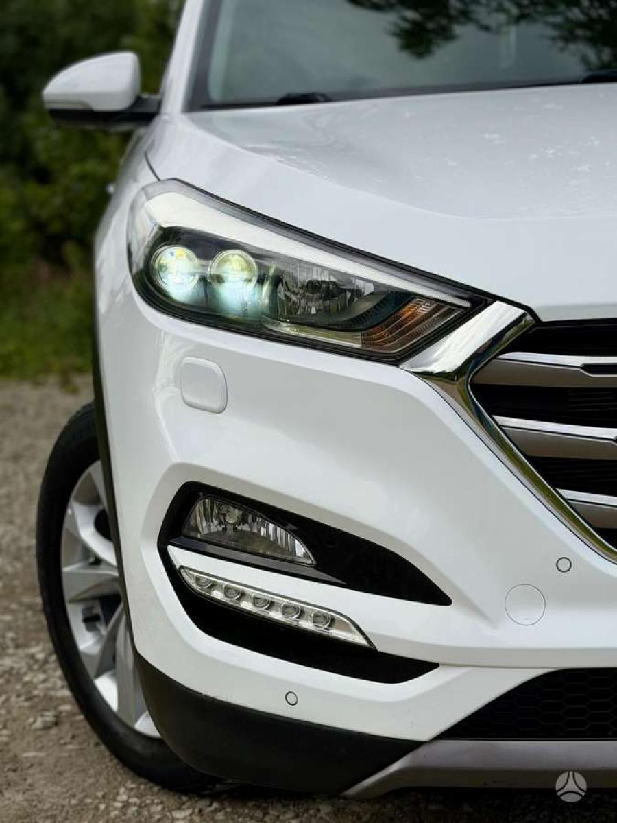Balts Hyundai Tucson 2016 Šauļi, ar dzinēja tilpumu 2.00 L un nobraukumu 179 tūkst. km par 14999 €, foto 18 vietnē AUTOMOTO.COM.LV
