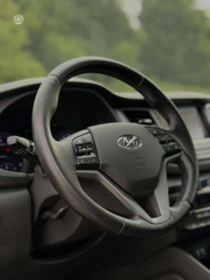 Balts Hyundai Tucson 2016 Šauļi, ar dzinēja tilpumu 2.00 L un nobraukumu 179 tūkst. km par 14999 €, foto 25 vietnē AUTOMOTO.COM.LV