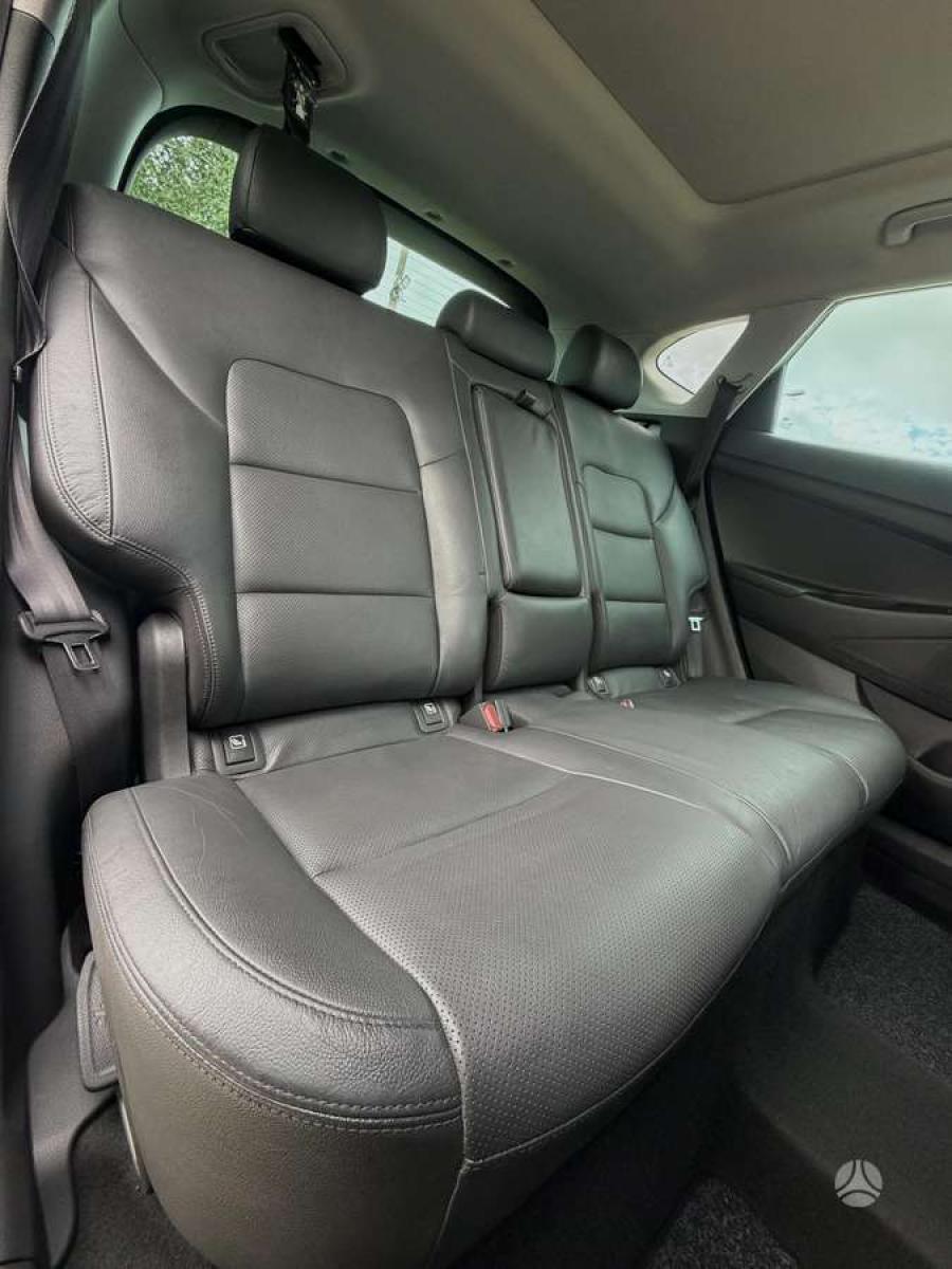 Balts Hyundai Tucson 2016 Šauļi, ar dzinēja tilpumu 2.00 L un nobraukumu 179 tūkst. km par 14999 €, foto 33 vietnē AUTOMOTO.COM.LV
