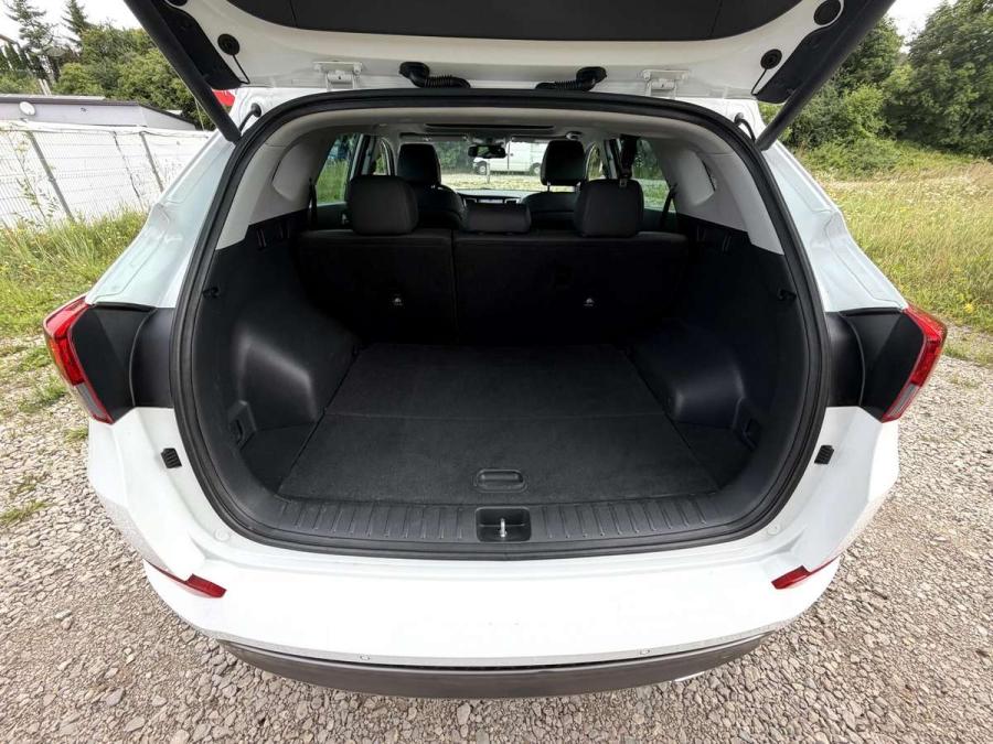 Balts Hyundai Tucson 2016 Šauļi, ar dzinēja tilpumu 2.00 L un nobraukumu 179 tūkst. km par 14999 €, foto 47 vietnē AUTOMOTO.COM.LV