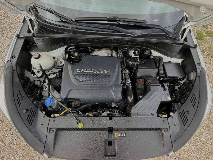 Balts Hyundai Tucson 2016 Šauļi, ar dzinēja tilpumu 2.00 L un nobraukumu 179 tūkst. km par 14999 €, foto 50 vietnē AUTOMOTO.COM.LV