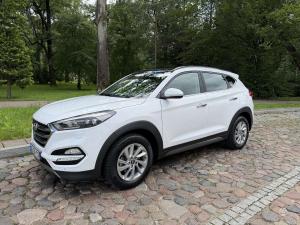 Balts Hyundai Tucson 2016 Kauņa, ar dzinēja tilpumu 1.69 L un nobraukumu 210 tūkst. km par 9700 €, foto  vietnē AUTOMOTO.COM.LV