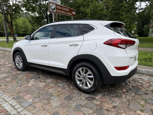 Balts Hyundai Tucson 2016 Kauņa, ar dzinēja tilpumu 1.69 L un nobraukumu 210 tūkst. km par 9700 €, foto 3 vietnē AUTOMOTO.COM.LV