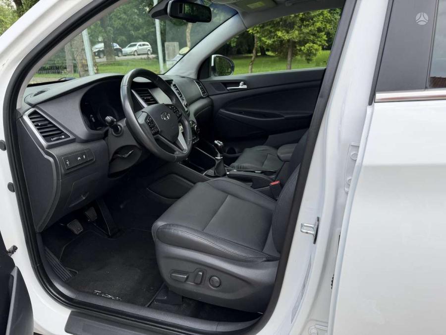 Balts Hyundai Tucson 2016 Kauņa, ar dzinēja tilpumu 1.69 L un nobraukumu 210 tūkst. km par 9700 €, foto 10 vietnē AUTOMOTO.COM.LV