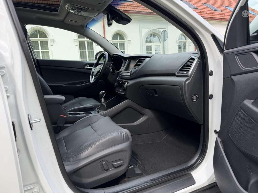 Balts Hyundai Tucson 2016 Kauņa, ar dzinēja tilpumu 1.69 L un nobraukumu 210 tūkst. km par 9700 €, foto 13 vietnē AUTOMOTO.COM.LV