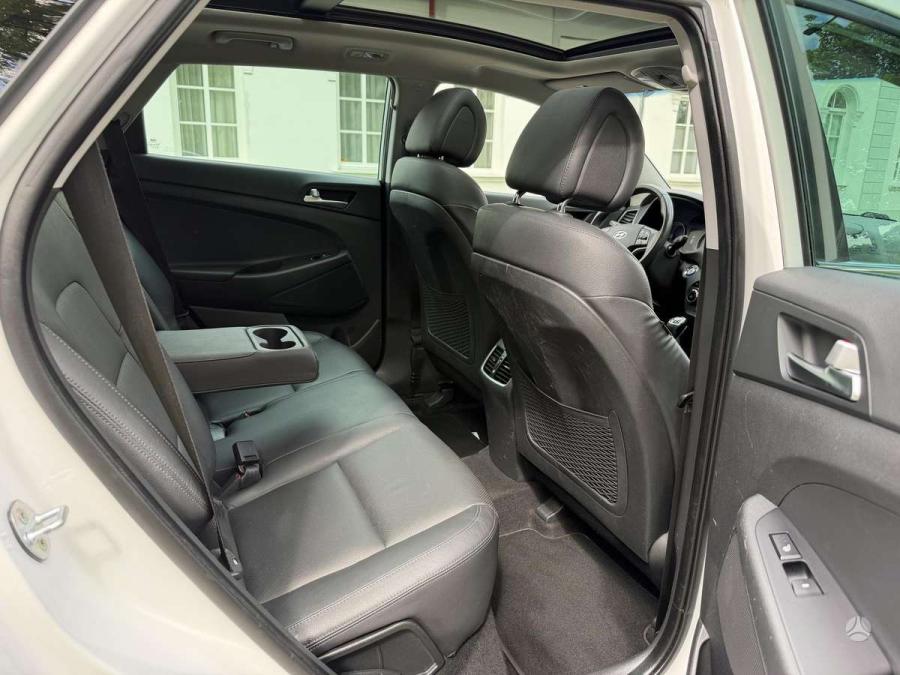 Balts Hyundai Tucson 2016 Kauņa, ar dzinēja tilpumu 1.69 L un nobraukumu 210 tūkst. km par 9700 €, foto 14 vietnē AUTOMOTO.COM.LV