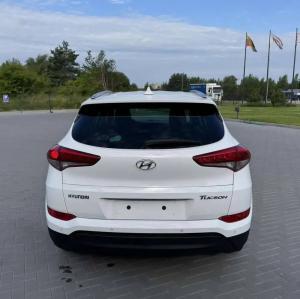 Balts Hyundai Tucson 2016 Telšiai, ar dzinēja tilpumu 1.70 L un nobraukumu 235 tūkst. km par 8990 €, foto 9 vietnē AUTOMOTO.COM.LV