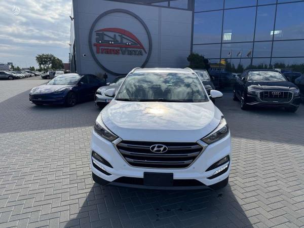 Balts Hyundai Tucson 2016 Telšiai, ar dzinēja tilpumu 1.69 L un nobraukumu 235 tūkst. km par 8999 €, foto 1 vietnē AUTOMOTO.COM.LV