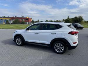 Balts Hyundai Tucson 2016 Telšiai, ar dzinēja tilpumu 1.69 L un nobraukumu 235 tūkst. km par 8999 €, foto 5 vietnē AUTOMOTO.COM.LV