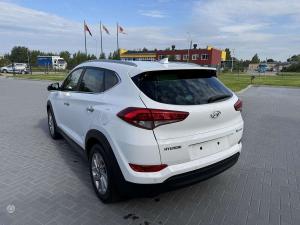 Balts Hyundai Tucson 2016 Telšiai, ar dzinēja tilpumu 1.69 L un nobraukumu 235 tūkst. km par 8999 €, foto 6 vietnē AUTOMOTO.COM.LV