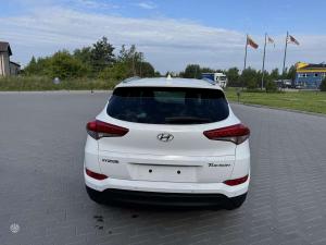 Balts Hyundai Tucson 2016 Telšiai, ar dzinēja tilpumu 1.69 L un nobraukumu 235 tūkst. km par 8999 €, foto 8 vietnē AUTOMOTO.COM.LV