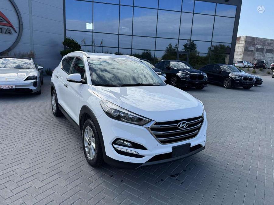 Balts Hyundai Tucson 2016 Telšiai, ar dzinēja tilpumu 1.69 L un nobraukumu 235 tūkst. km par 8999 €, foto 12 vietnē AUTOMOTO.COM.LV