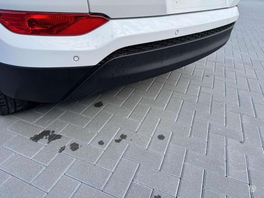 Balts Hyundai Tucson 2016 Telšiai, ar dzinēja tilpumu 1.69 L un nobraukumu 235 tūkst. km par 8999 €, foto 19 vietnē AUTOMOTO.COM.LV