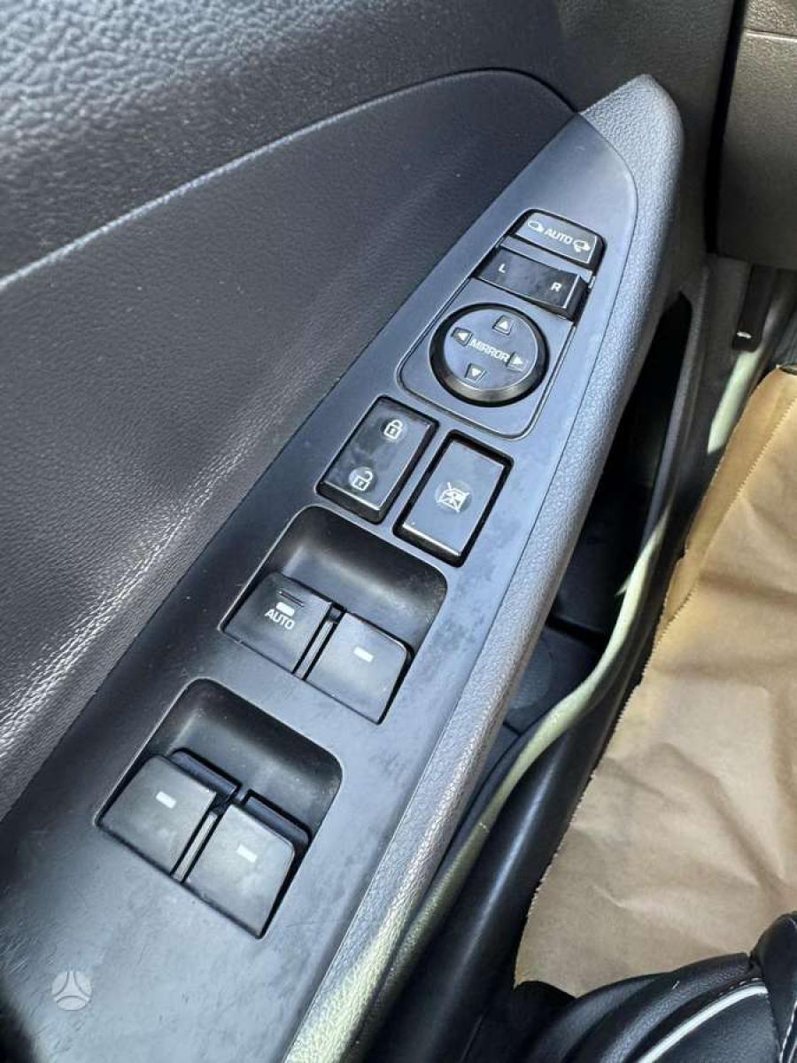 Balts Hyundai Tucson 2016 Telšiai, ar dzinēja tilpumu 1.69 L un nobraukumu 235 tūkst. km par 8999 €, foto 45 vietnē AUTOMOTO.COM.LV