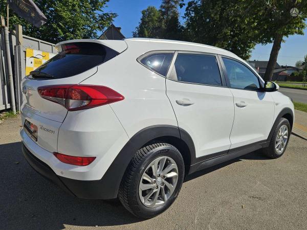 Balts Hyundai Tucson 2016 Šauļi, ar dzinēja tilpumu 1.59 L un nobraukumu 157 tūkst. km par 11950 €, foto 8 vietnē AUTOMOTO.COM.LV