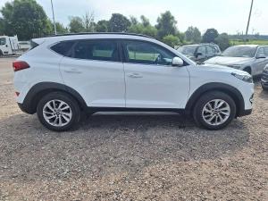 Balts Hyundai Tucson 2016 Tauragė, ar dzinēja tilpumu 1.69 L un nobraukumu 200 tūkst. km par 8800 €, foto 7 vietnē AUTOMOTO.COM.LV