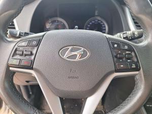 Balts Hyundai Tucson 2016 Tauragė, ar dzinēja tilpumu 1.69 L un nobraukumu 200 tūkst. km par 8800 €, foto 13 vietnē AUTOMOTO.COM.LV