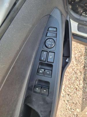 Balts Hyundai Tucson 2016 Tauragė, ar dzinēja tilpumu 1.69 L un nobraukumu 200 tūkst. km par 8800 €, foto 14 vietnē AUTOMOTO.COM.LV
