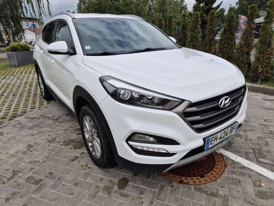 Balts Hyundai Tucson 2016 Kauņa, ar dzinēja tilpumu 1.69 L un nobraukumu 173 tūkst. km par 8600 €, foto 1 vietnē AUTOMOTO.COM.LV
