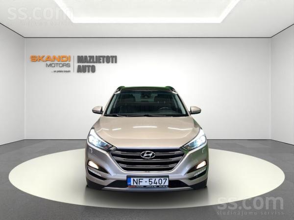 Balts Hyundai Tucson 2016 Rīga, ar dzinēja tilpumu 1.60 L un nobraukumu 135 tūkst. km par 15790 €, foto 3 vietnē AUTOMOTO.COM.LV